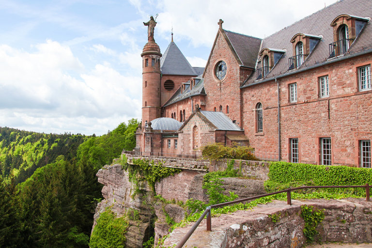 Der Heilige Berg der Göttin – Mont Saint Odile – Gesellschaft für ...